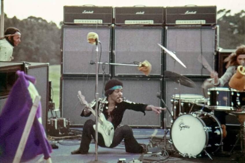 'Music, Money, Madness… Jimi Hendrix in Maui': viviendo la experiencia ...