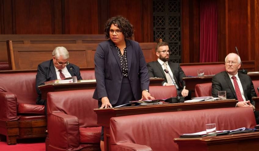 ‘Total Control’: una serie tan imprescindible como cautivadora - Las ...